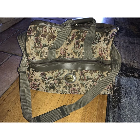 Ciao | Bags | Vintage Ciao Floral Green Tapestry Carpet Bag Tote Carry ...